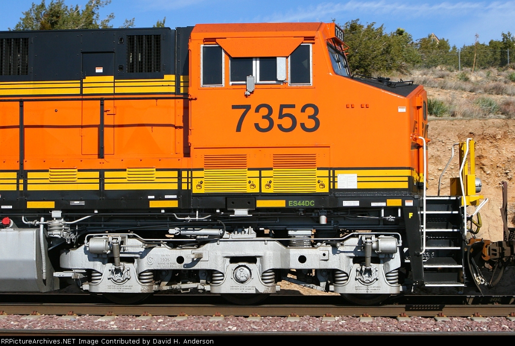 BNSF 7353